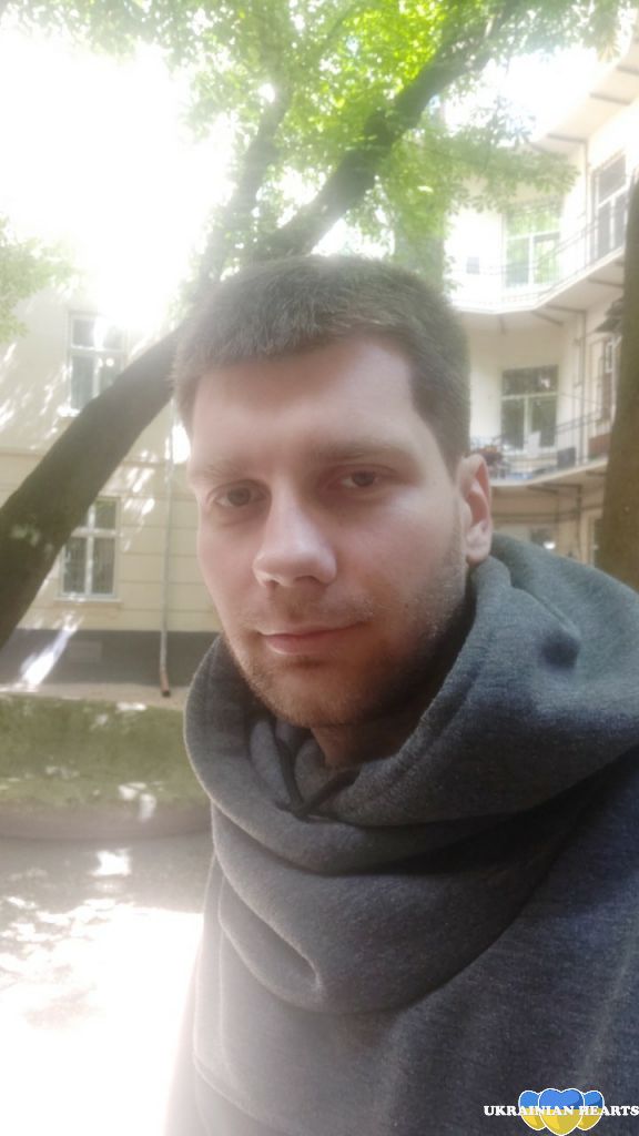 Handsome Ukrainian man: user: Kipper23, 34 years old