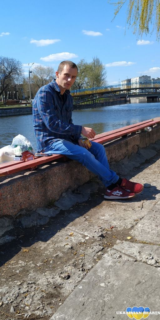 Handsome Ukrainian man: user: Ivan4729, 32 years old